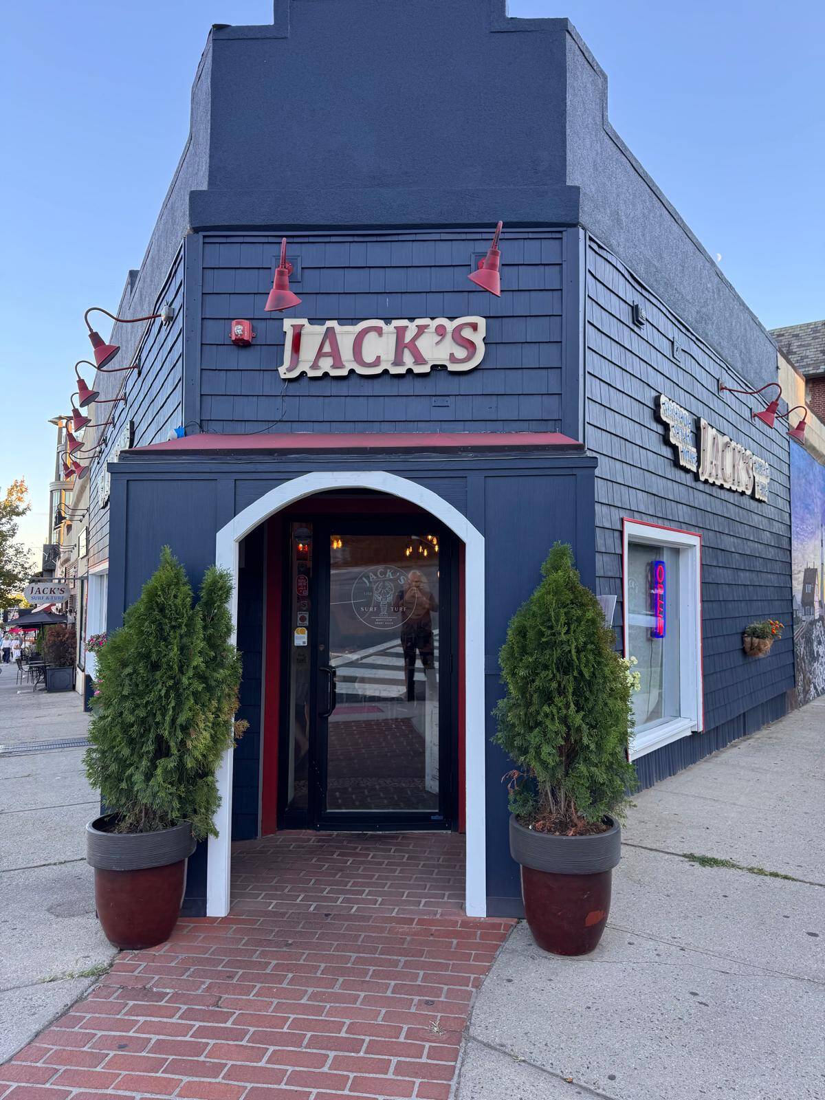 About | Jacks Surf & Turf